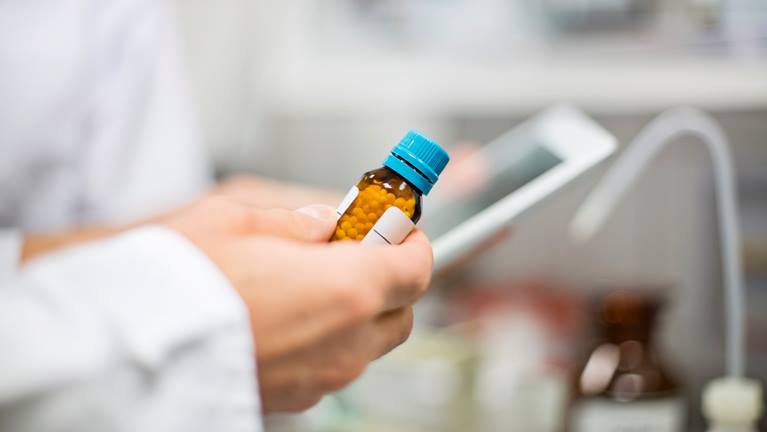 Outpatient Pharmacy Automation - Swisslog Healthcare - Swisslog Healthcare